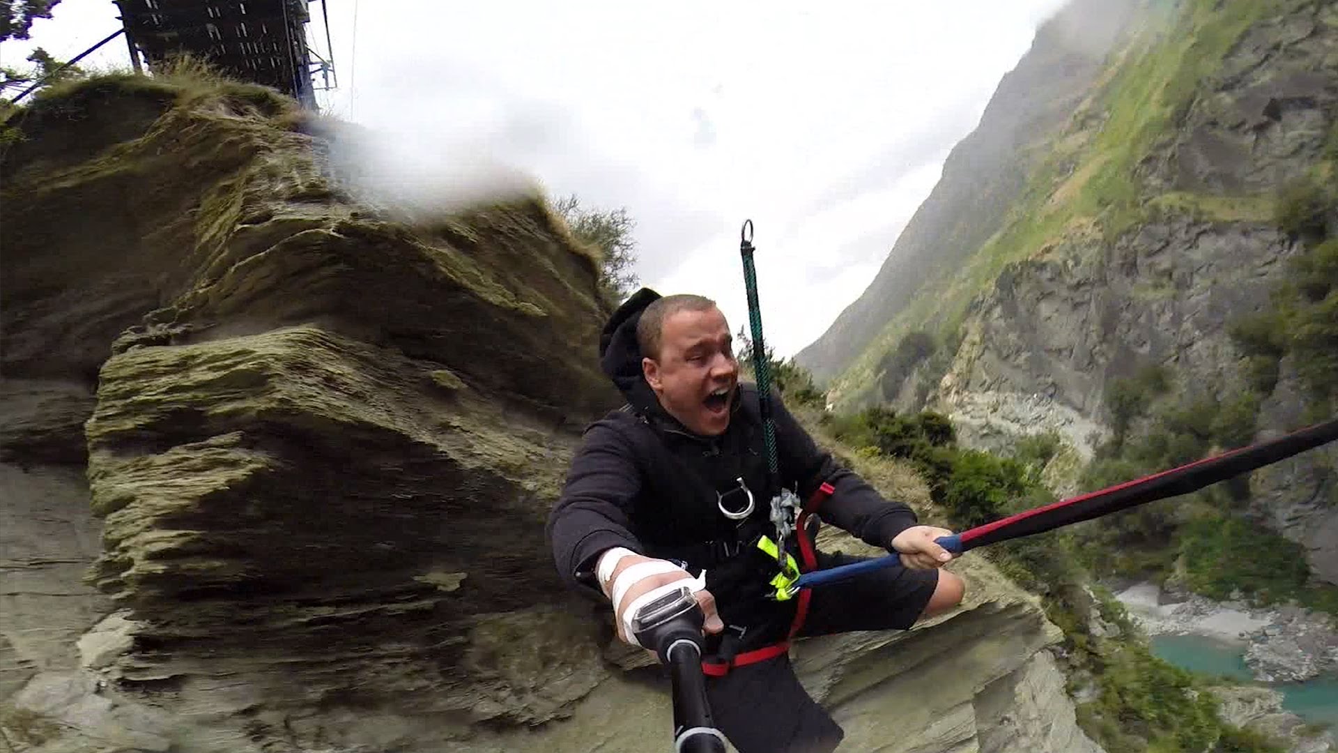 Rope Swing | skyxtreme.tv